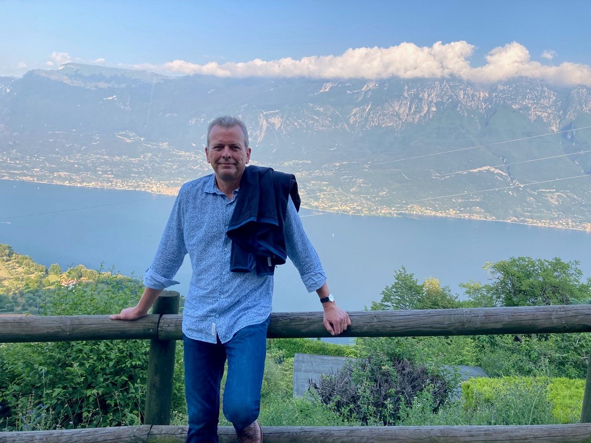 Ansichten und Kommentare. Eine subjektive Politikschau mit Ulrich Maly ...